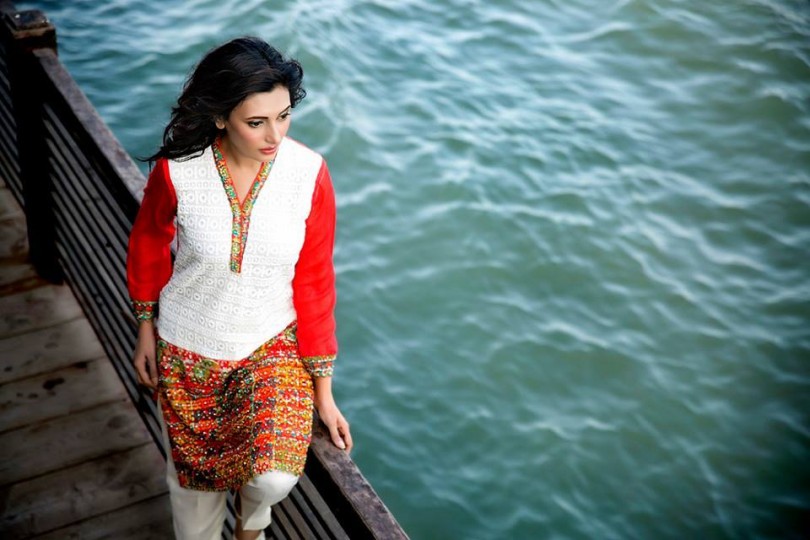 Zainab Hasan Chantilly De Lace Eid Formal Dresses 2016-2017 Collection