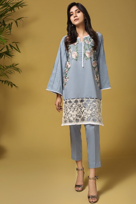 Mausummery Stitched Women Winter Dresses Designs 2018-19 Collection (18 ...