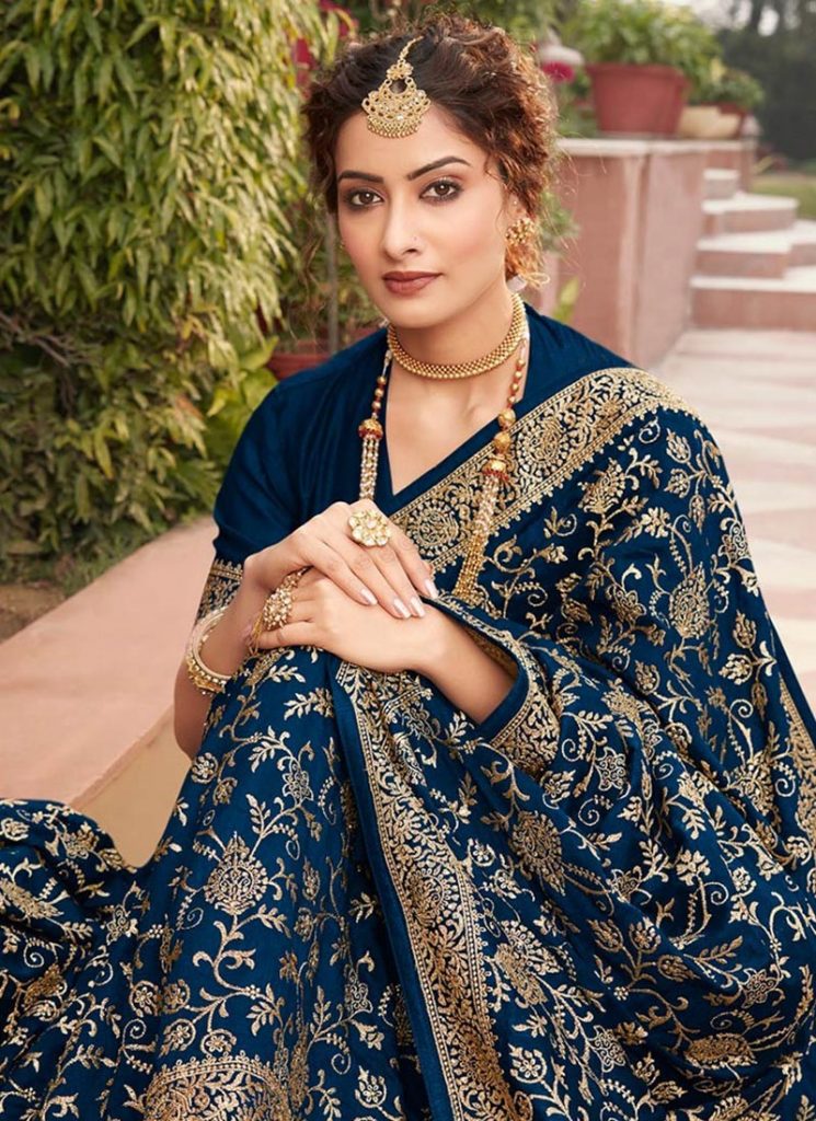 Indian Wedding Formal Saree Latest Designs (17) - StylesGap.com