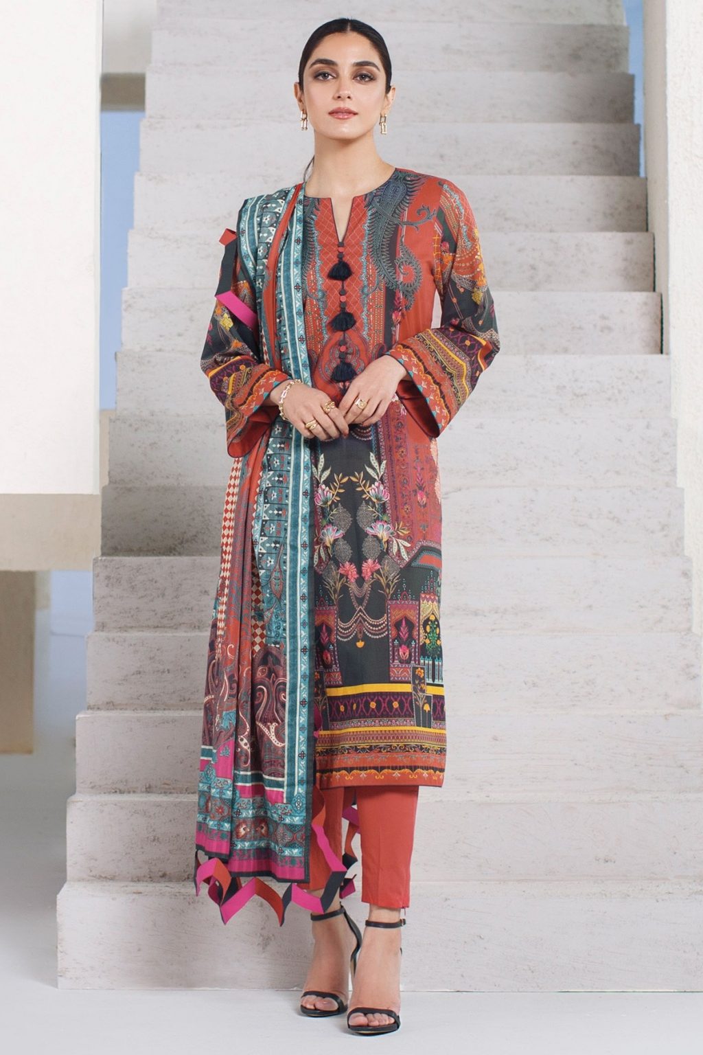 Alkaram Summer Lawn Designs Latest Suits Collection 2023-2024