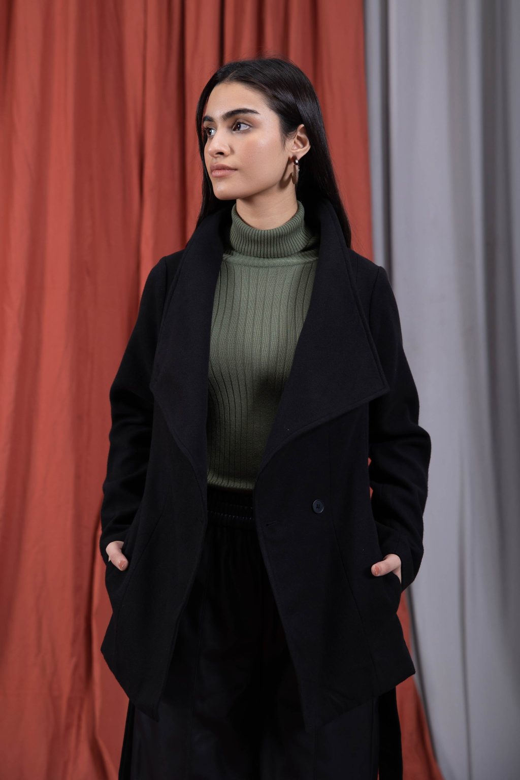 Top Pakistani Trends in Women's Western Wear Dresses 2021