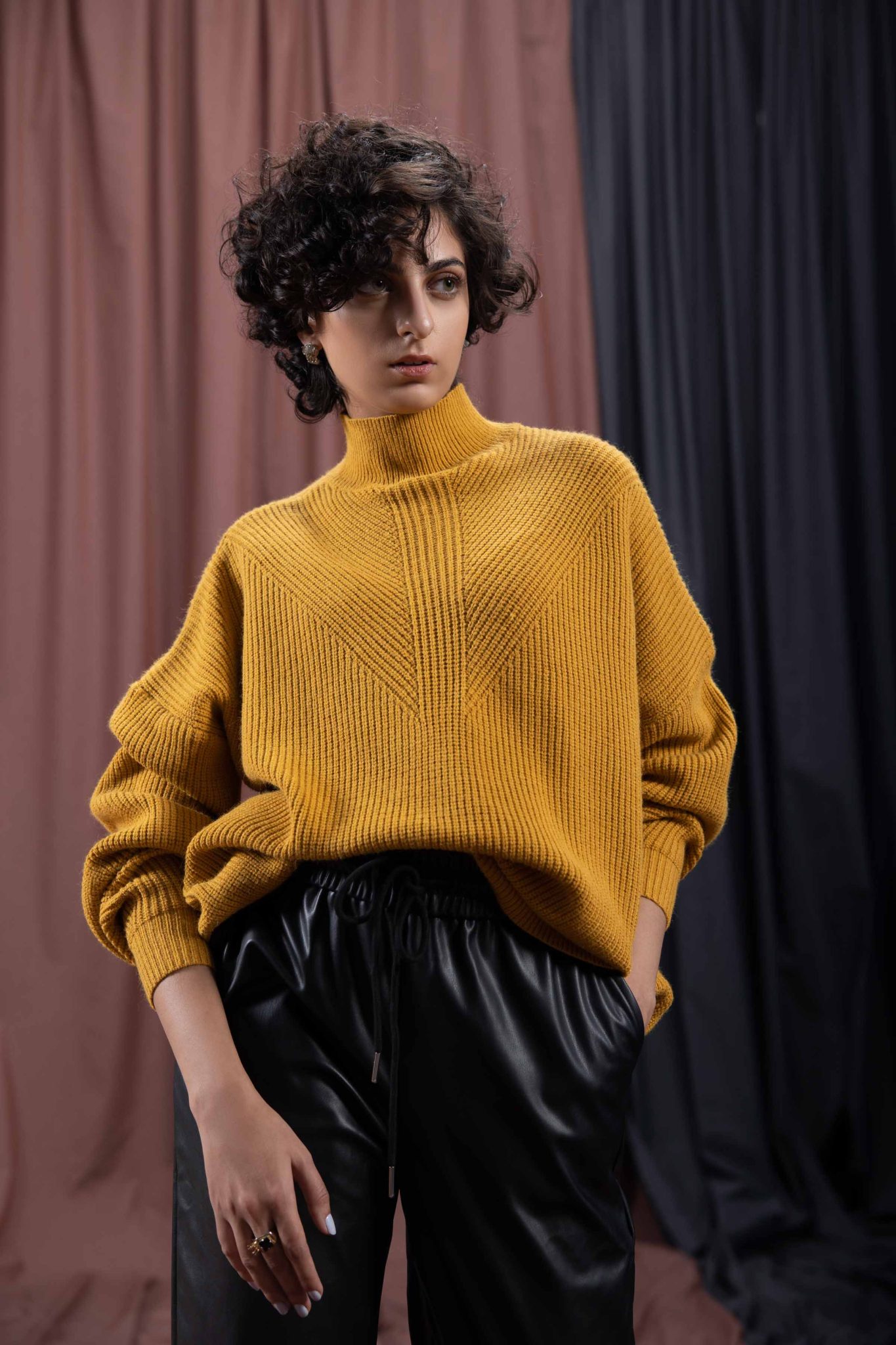 Top Pakistani Trends in Women's Western Wear Dresses 2021