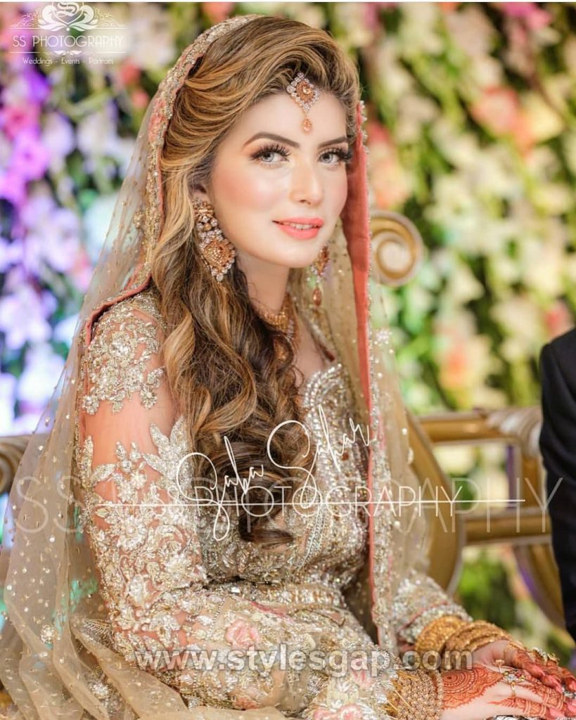 Side Curls (3) - StylesGap.com