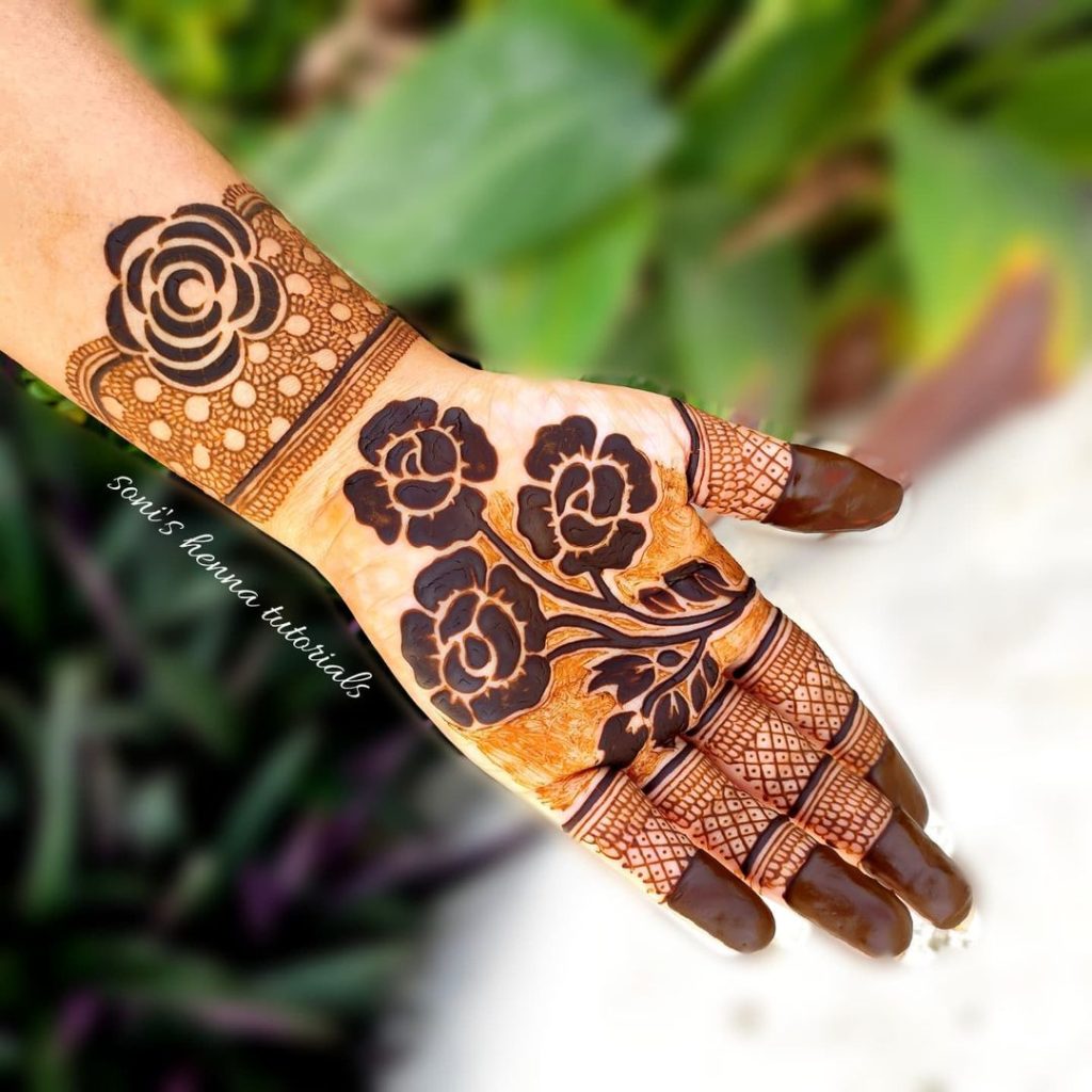 Floral Mehndi Designs (4) - StylesGap.com